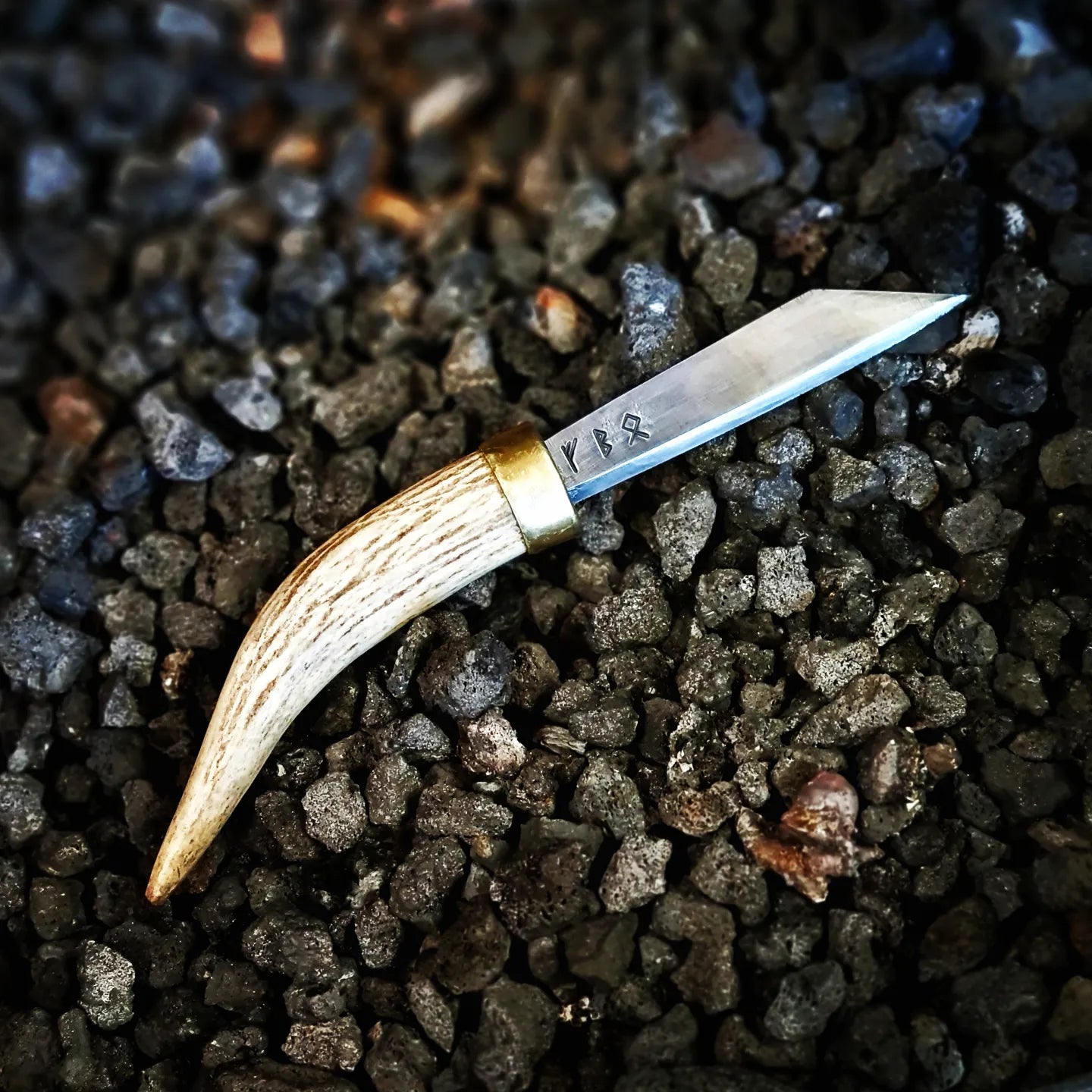 Viking Ritual Knife, Engraved with Futhark Runes – Kerr Forge